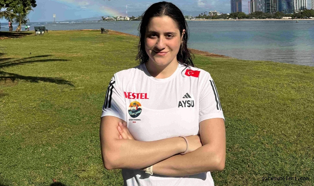 Açık deniz yüzücüsü Aysu Türkoğlu, Ka’iwi Kanalı’nı geçen en genç Türk ...